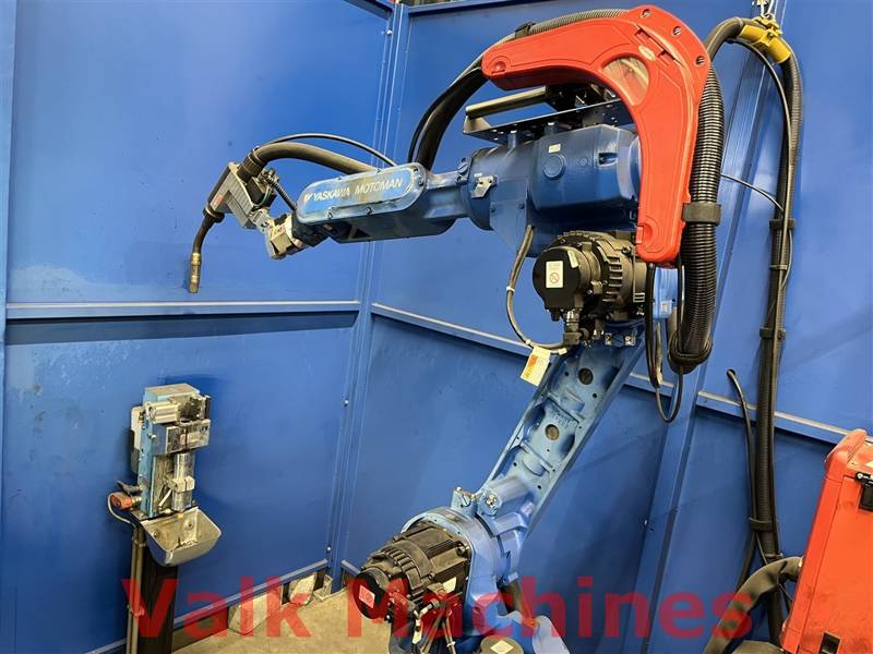 For sale: Used Welding robot Yaskawa Motoman-MH6 DX100